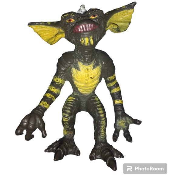 Gremlin - Vintage 1980s | Toys | 98s Vintage Gremlin Action Figurine ...
